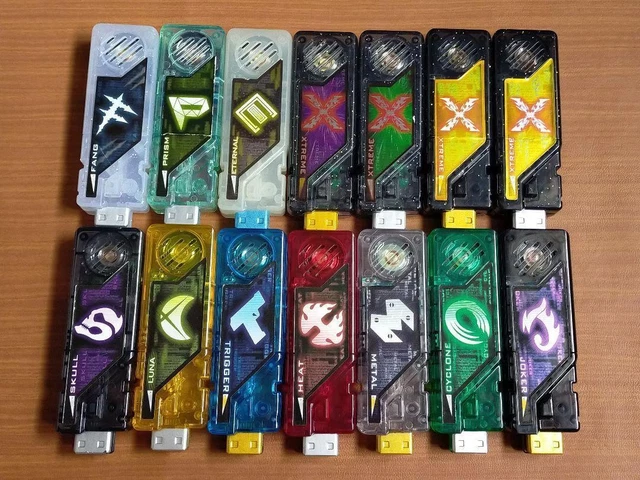 KAMEN RIDER MASKED W - Cápsula de sonido doble Gaia Memory 14p Set ...