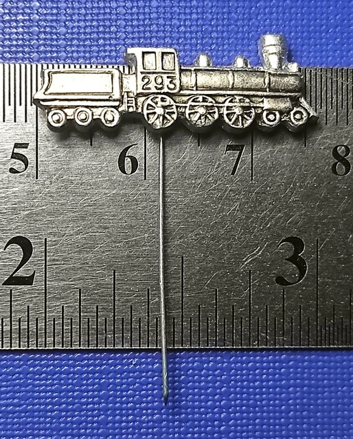 STEAM LOCOMOTIVE PIN Train Badge Soviet Union Railway USSR ...