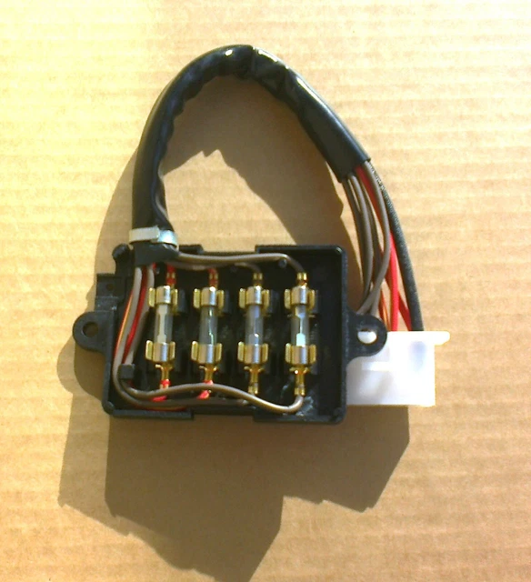 NEW REPRODUCTION YAMAHA Fuse Box RD250 RD350 RD400 XS650 XS500 XJ750 ...
