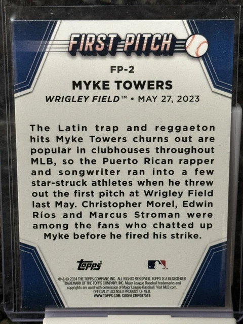 2024 TOPPS SERIES 2 inserto primo passo Myke Towers Wrigley Field ...