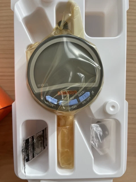 DIGITAL MESSUHR MITUTOYO 543-700B ID-C05 12NXB NEU Original Verpackt ... DIGITAL MESSUHR MITUTOYO 543-700B ID-C05 12NXB NEU Original Verpackt ...