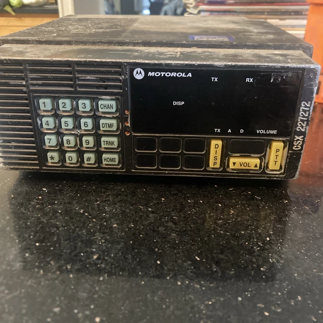 MOTOROLA ASTRO DIGITAL Spectra Railroad Radio - Non-working And Little ...