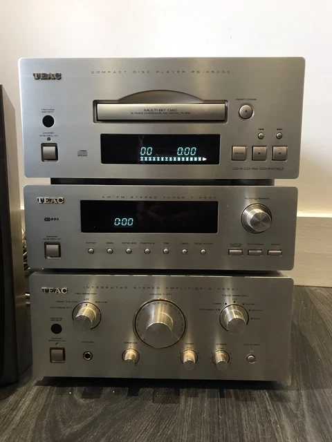 TEAC REFERENCE 500 separates Hi Fi System with 2 x Sanyo speakers £125. ...