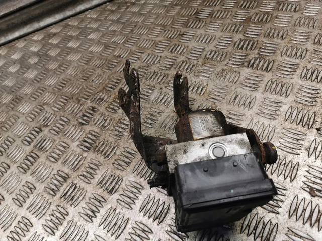 CITROEN C2 GT Abs Control Module Ecu Pump 9652182680 1.6 Petrol Mk1 ...