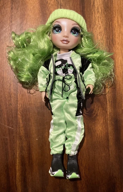 RAINBOW HIGH WINTER Break Jade Hunter Doll £12.36 - PicClick UK