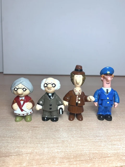 VINTAGE POSTMAN PAT Figure Bundle Miss Hubbard Reverend Timms £33.16 ...