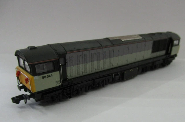 DAPOL ND-103H N Gauge Class 58044 Triple Grey Unbranded DCC ready £88. ...