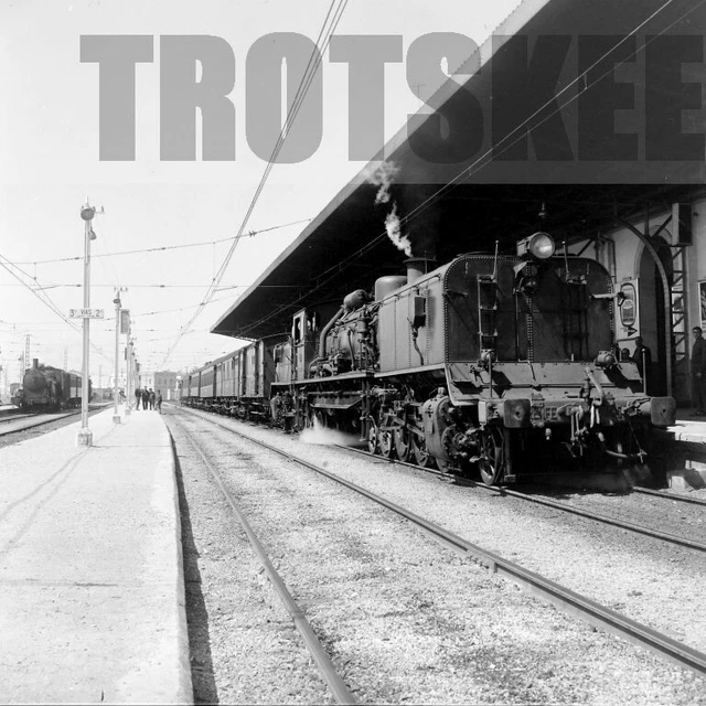 LARGER NEGATIVE RENFE Spanish Railway Steam Loco Class 282F c1965 £12. ...