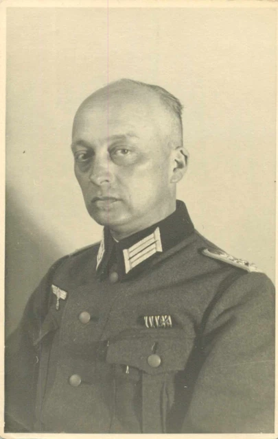 FOTO DEUTSCHER OFFIZIER Wehrmachtsuniform Orden Abzeichen 2 Weltkrieg ...