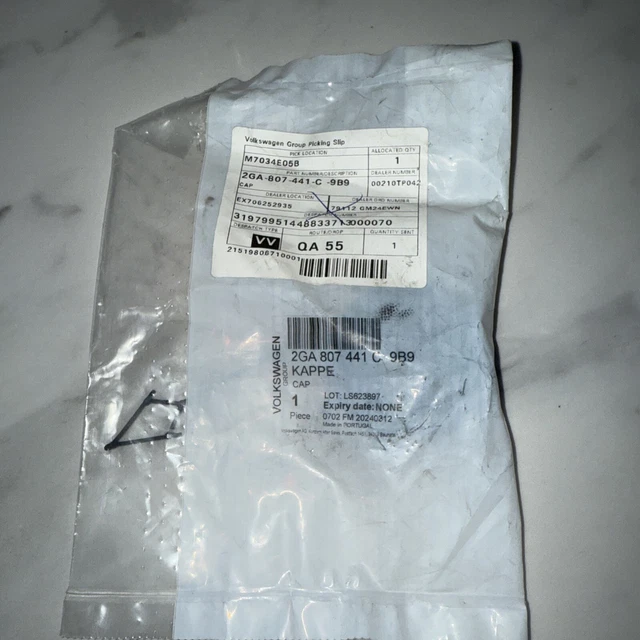 NEW GENUINE VW T-Roc Cabrio A11 AC7 AC8 Cover cap Rear 2GA807441C 9B9 £ ...