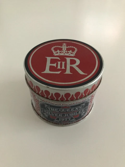VINTAGE QUEEN ELIZABETH II Silver Jubilee 1977 Matches Tin £25.00 ...