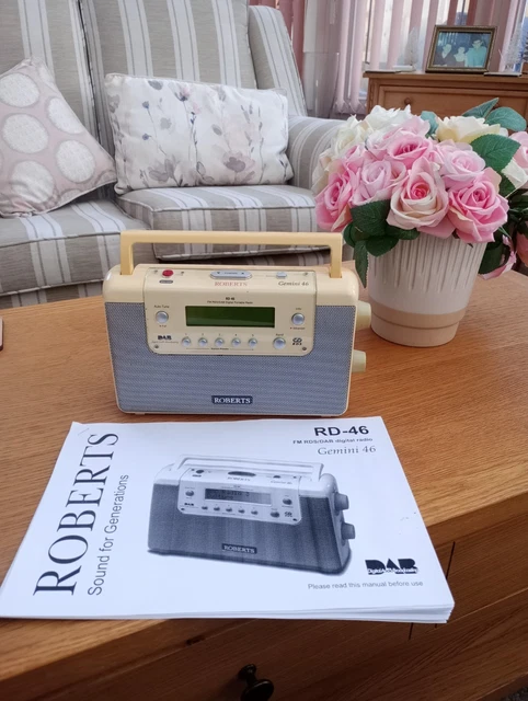 ROBERTS RD46 DAB+FM Rds Digital Radio In White Repaired * Restored £16. ...