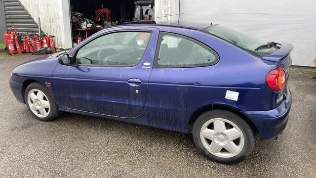 MOTEUR ESSUIE GLACE arriere RENAULT MEGANE 1 PHASE 2 COUPE 8200028555 ...