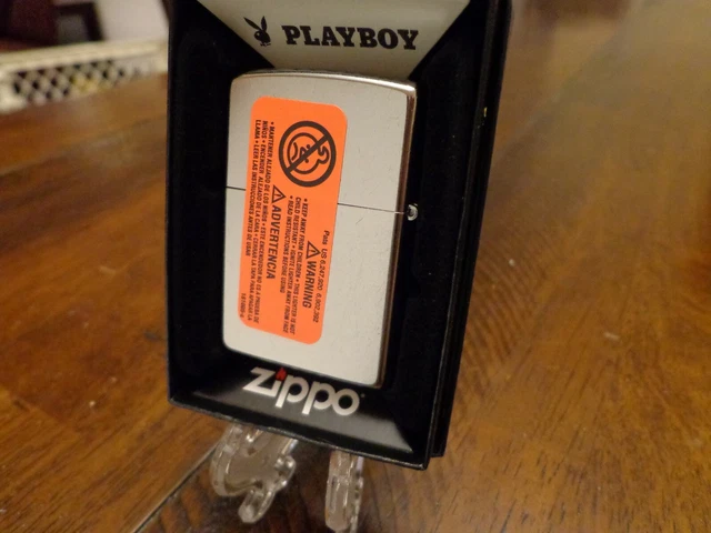 PLAYBOY MAGAZINE COVER Topless Rollerblade Rollerblading Pinup Zippo Lighter EUR 32,94 - PicClick DE