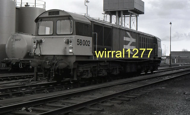 ORIGINAL B&W RAILWAY negative Class 58 58002 at Toton 31.03.84 £3.50 ...