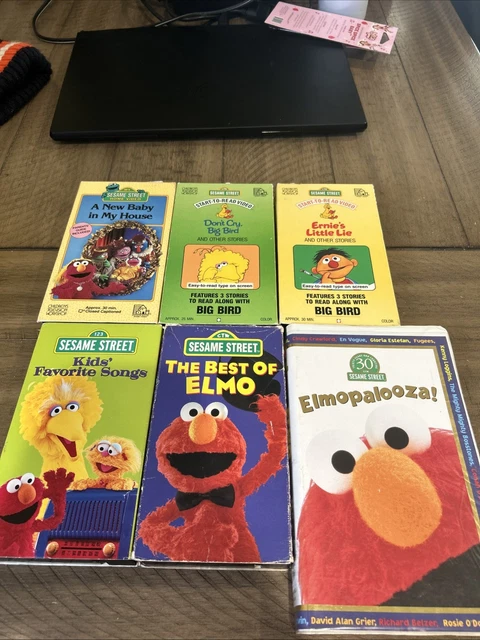 Sesame Street Vhs Lot 62 61 Picclick Ca