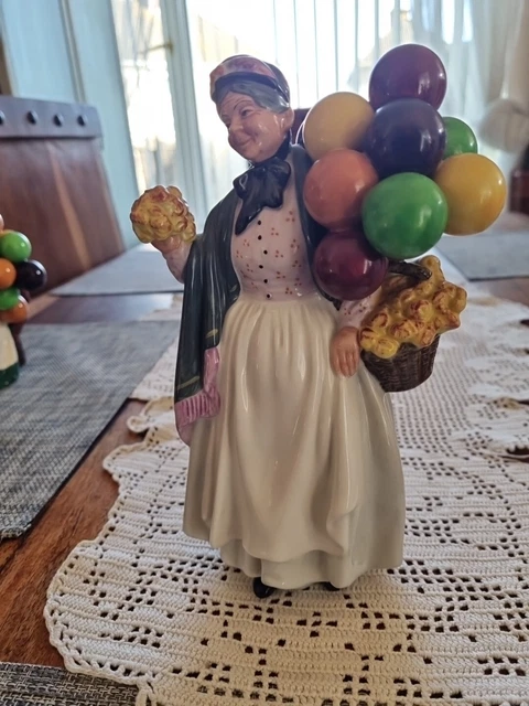 ROYAL DOULTON BIDDY Penny Farthing Lady HN 1843 with Balloons 22cm ...