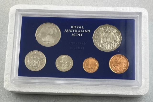 1978 AUSTRALIAN RAM PROOF COIN SET. Complete set all round with foams ...