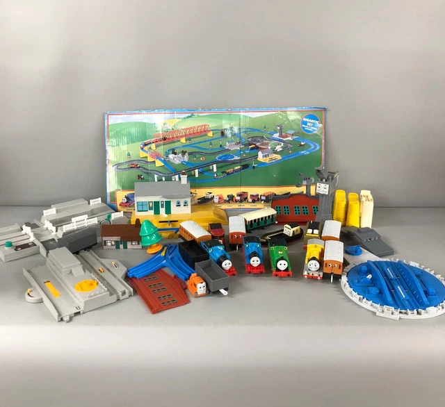 TRACKMASTER THOMAS TANK Engine Ultimate Set Tomy 2004 Motor Road Rail ...