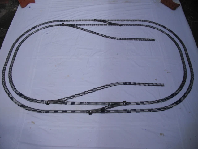 HORNBY OO GAUGE Model Railway 2 Loop Steel Track Layout With 6 Points ...