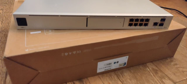 UBIQUITI UNIFI DREAM Machine Pro. Switch type: Managed. Basic switching ...