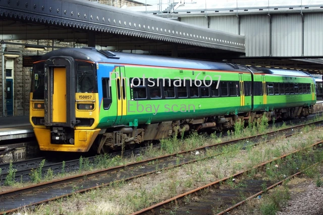 CLASS 158 158857, 2 car DMU, in debranded Central Trains at Sheffield £ ...