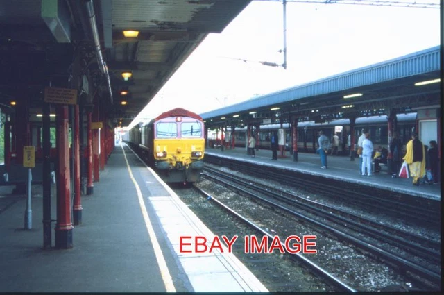 ORIGINAL 35MM SLIDE CLASS 66 LOCO NO 66212 AT BARKING 7/10 £3.50 ...