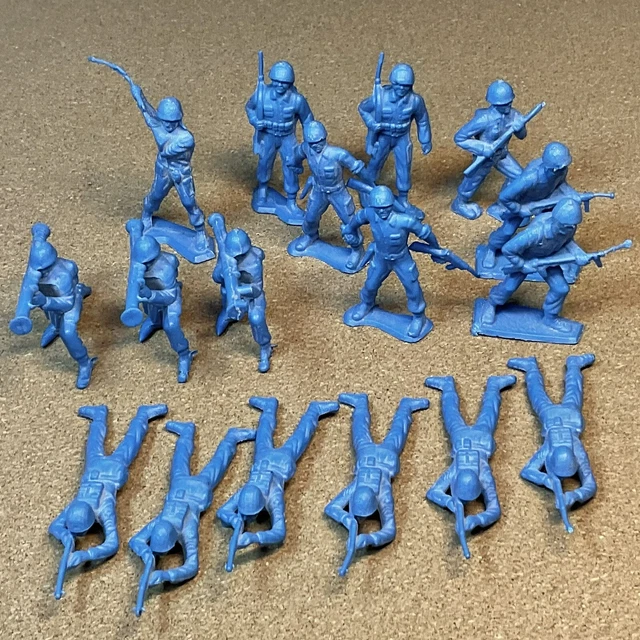 LOT OF 17 Vintage 1960’s MPC WWII US Army Infantry Men Blue Plastic Toy ...