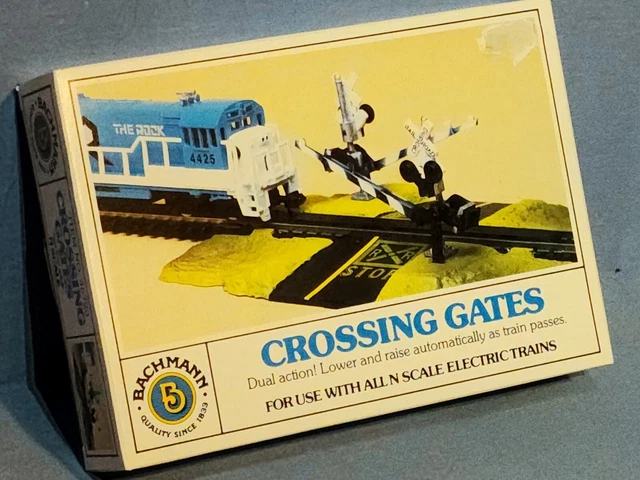BACHMANN N SCALE # 46720 Dual Action Crossing Gate Signals Railroad ...