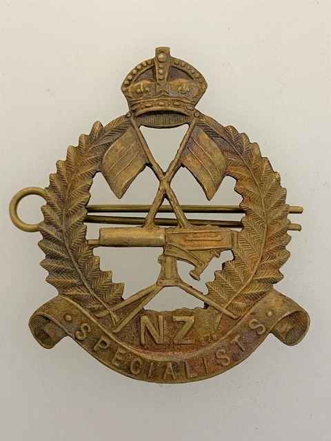 NEW ZEALAND ARMY WWI MGC Machine Gun Corps bronze or brass cap badge £ ...