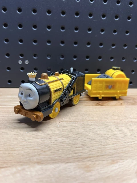 THOMAS & FRIENDS Trackmaster Motorized Stephen Rocket Engine Tender ...