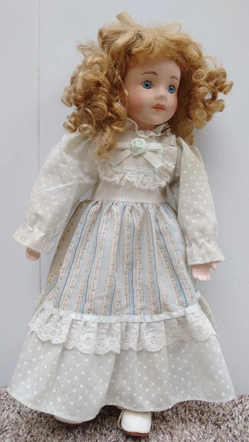 THE CLASSIQUE COLLECTION Porcelain Doll Vintage 80’s - 16 inch £12.00 ...