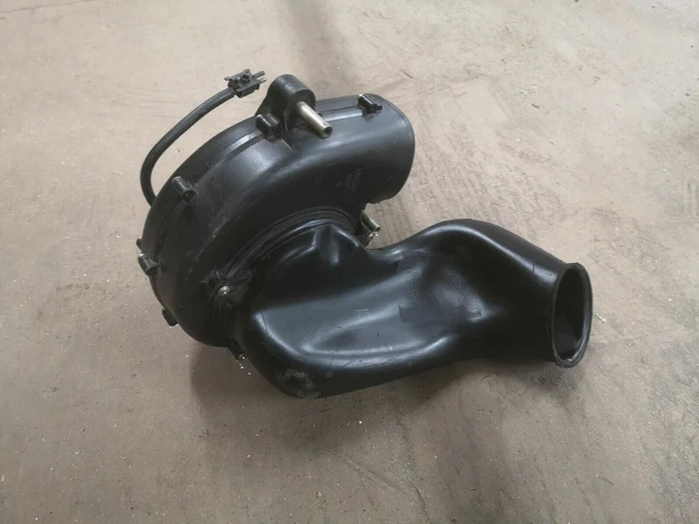 OEM PORSCHE 964 heater fan blower with duct 96421132303 £250.00 ...