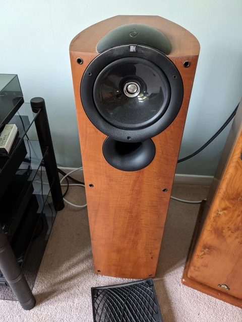 KEF Q3 FLOORSTANDING Speakers Q Series £180.00 - PicClick UK