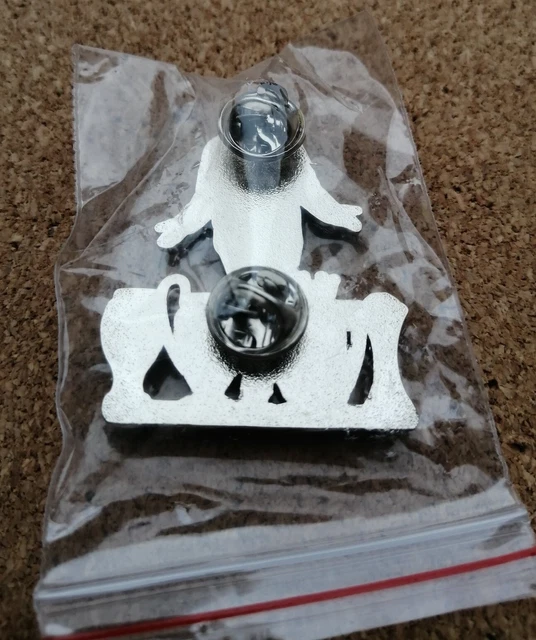 JURGEN KLOPP / Liverpool FC - 4 Trophies - 2019/20 Pin/Badge £4.00 ... JURGEN KLOPP / Liverpool FC - 4 Trophies - 2019/20 Pin/Badge £4.00 ...