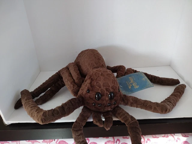 THE WIZARDING WORLD of Harry Potter Aragog Plush Spider Universal ...