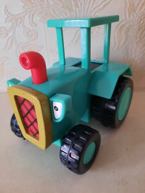 BOB THE BUILDER Travis The Tractor Friction Powered Vehicle Toy £7.25 ...