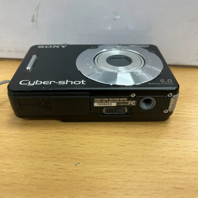 SONY CYBER-SHOT DSC-W50 6.0MP Digital Camera with Lowepro Camera Case ...