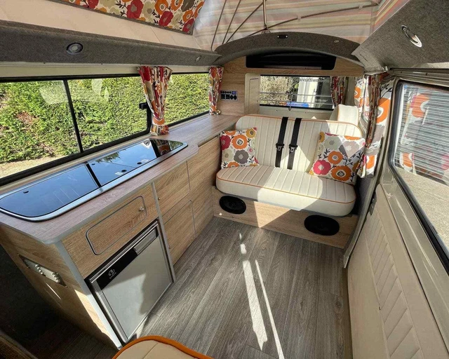 VW T2 SPLITSCREEN Baywindow T25 T3 Camper Van Restoration Interior ...