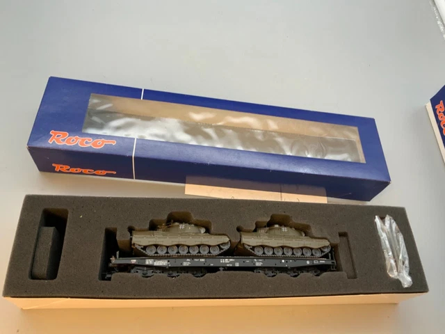 KI/BÜ151# AUS NACHLASS: Roco Schwerlastwagen mit Panzer Spur H0, No ...