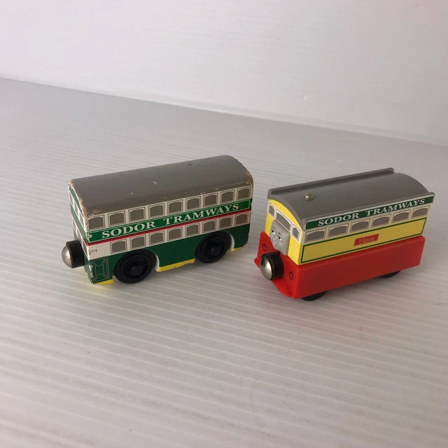 THOMAS THE TANK Engine Wooden Railway Train FLORA & FLORA'S TRAM EUR 9 ...