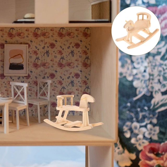 MAISON DE POUPÉE cheval à bascule modèle Miniature cheval à bascule décoration EUR 7,99 ...