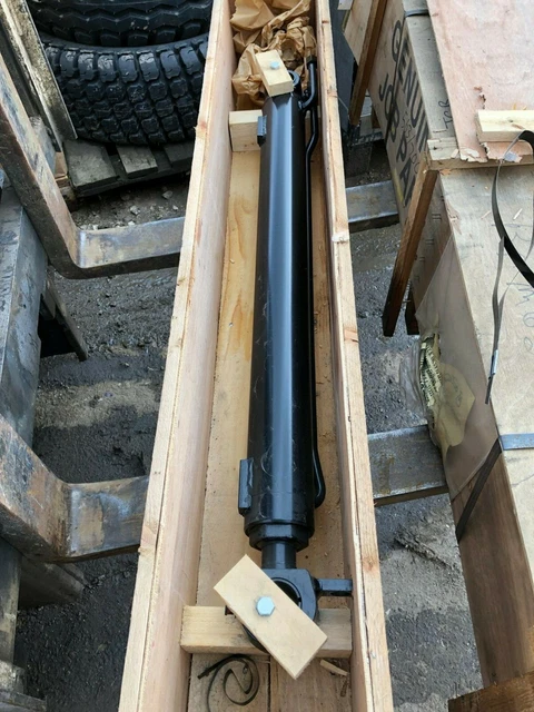 GENUINE JCB 214E/3CX ,3C CROWD SHOVEL RAM P/N 556/60469 £500.00 ...