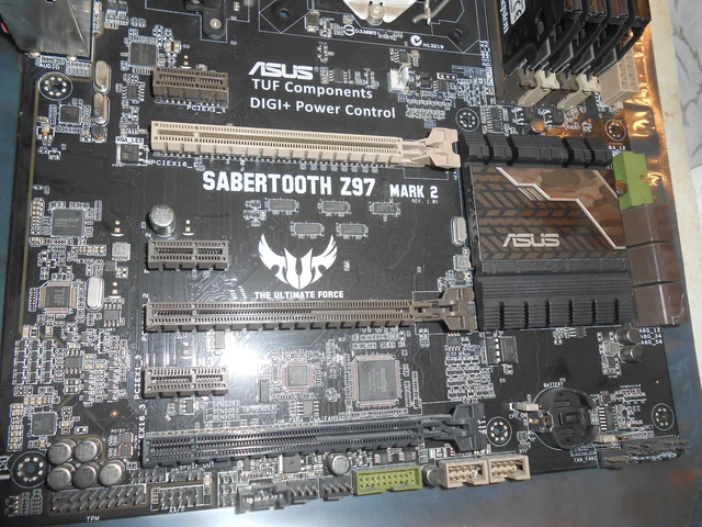 COMBO - CARTE mère ASUS Sabertooth Z97 Mark 2 ATX Core i7-4790K 3,6 GHz ...