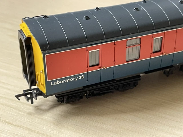 BACHMANN 39-175Z BR Mk1 BG in RTC livery. Laboratory 23 produced for ...