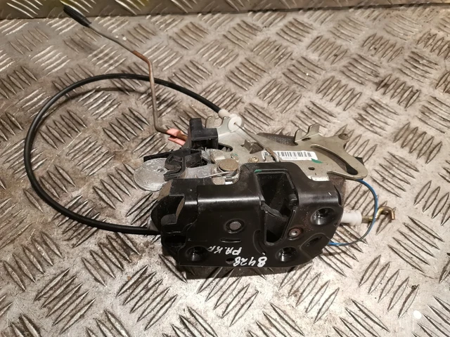 MERCEDES-BENZ VITO VIANO W639 Front Left Door Lock 6397201235 EUR 68,80 ...