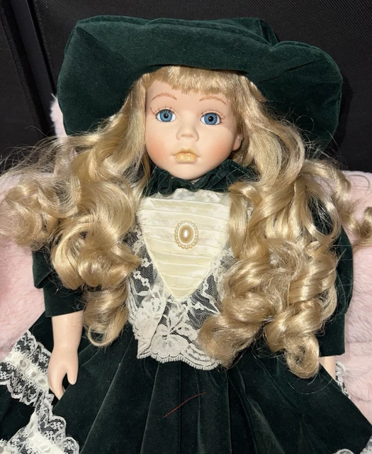 HAUNTED DOLL, TRUDY, Positive Energy £26.70 - PicClick UK