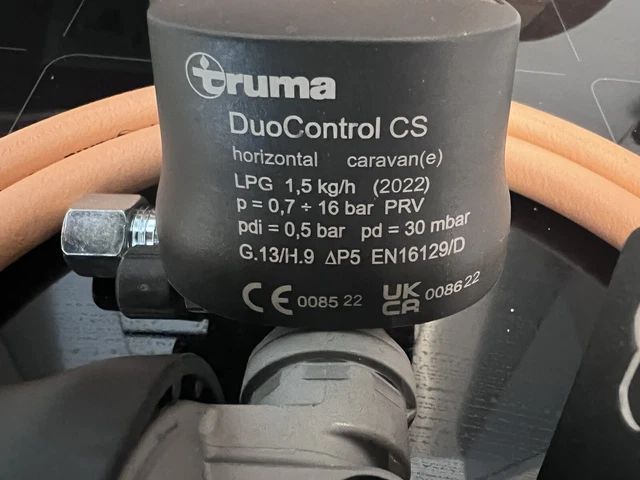 CAMPING TRUMA GASREGLER DuoControl CS 30mbar horizontal Komplett Set ...
