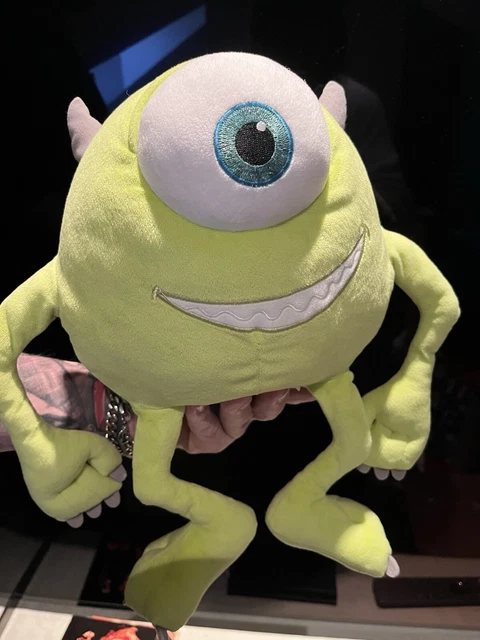 DISNEY STORE-PIXAR-MIKE WAZOWSKI-MONSTERS Inc. -Green-Soft Plush Toy ...