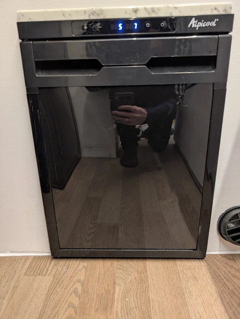 ALPICOOL CR50X 50L 12V - LG Compressor - Fridge Freezer Camper Van £260 ...